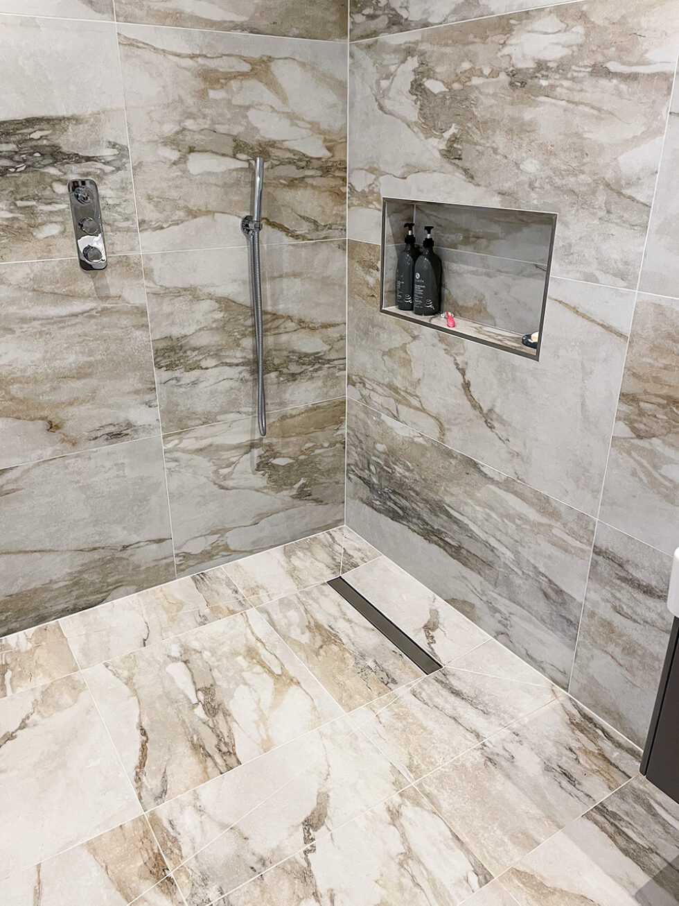 Shower Lay Wetroom Tray with Linear Drain
